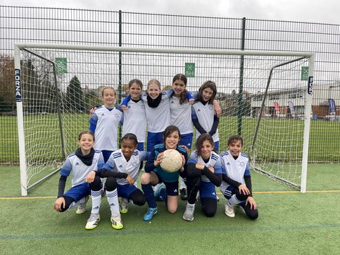 Fielding Primary School & Nursery - Girls Ealing Football League